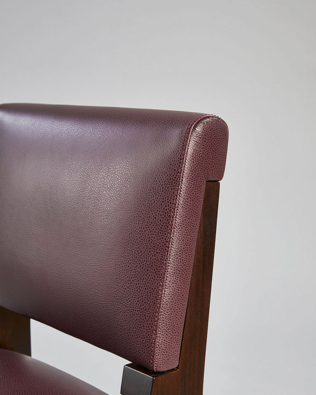 OSCAR DINING CHAIR – FREEMAN GALLERY