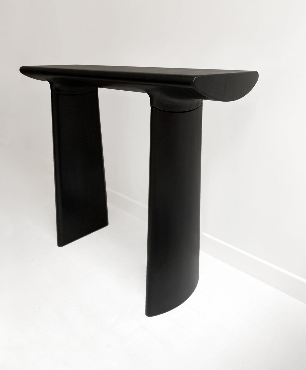 DAIKU CONSOLE – FREEMAN GALLERY