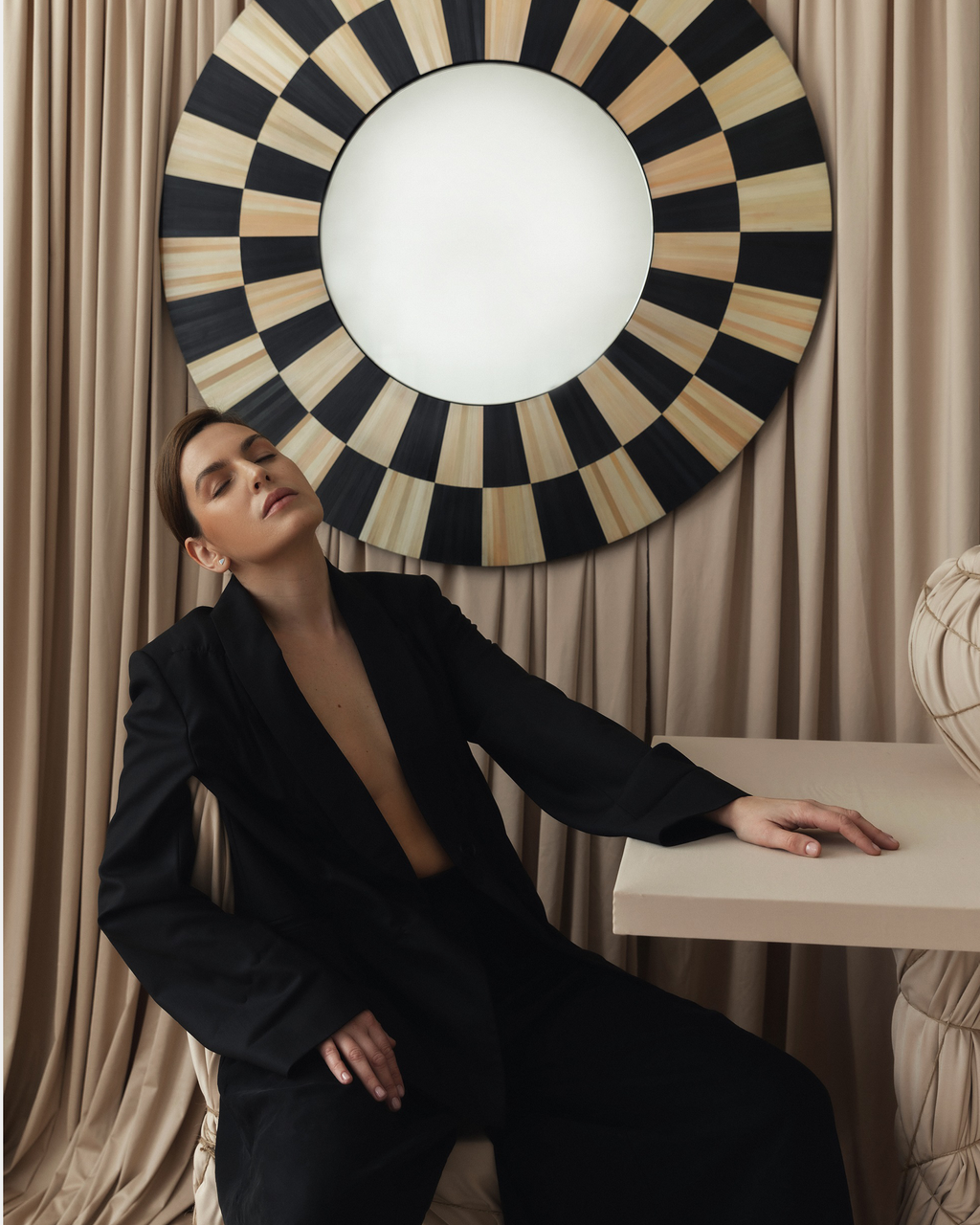 TARGET MIRROR – FREEMAN GALLERY