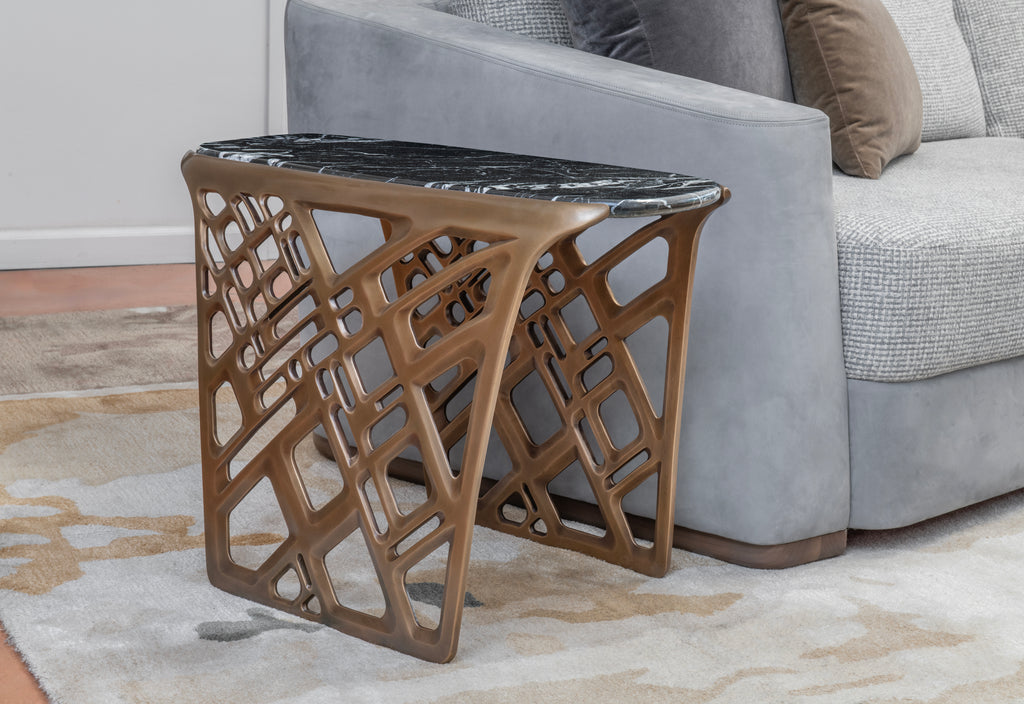 GOSSAMER NERO MARQUINA SIIDE TABLE – FREEMAN GALLERY