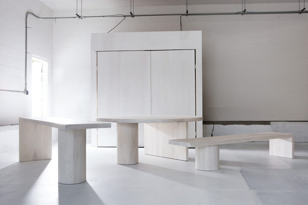 COLUMN CONSOLE – FREEMAN GALLERY