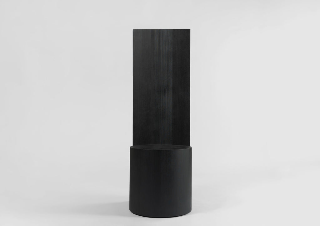 COLUMN BLACK OAK CHAIR – FREEMAN GALLERY
