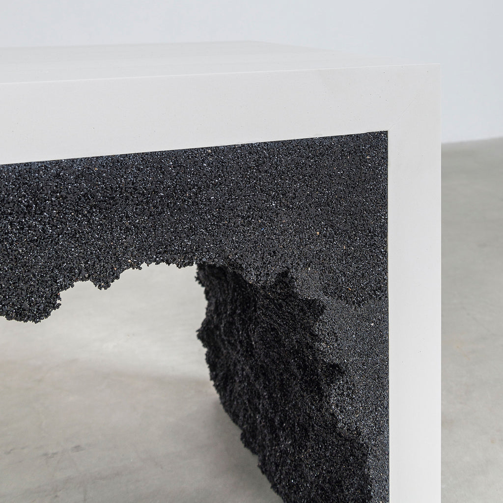 STRATA 3 BENCH – FREEMAN GALLERY