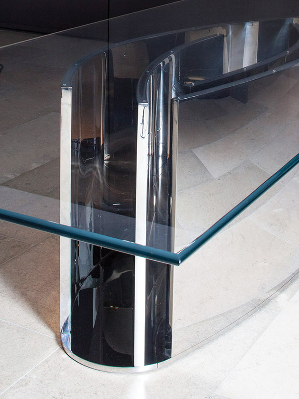 HARLOW TABLE – FREEMAN GALLERY