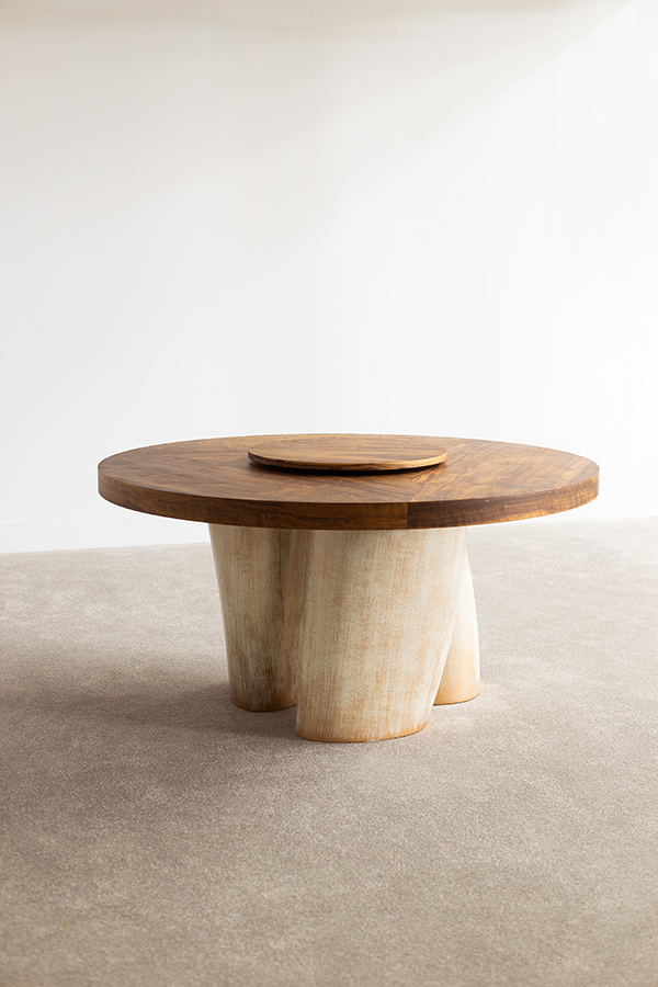 MOGAMBO ROUND DINING TABLE – FREEMAN GALLERY