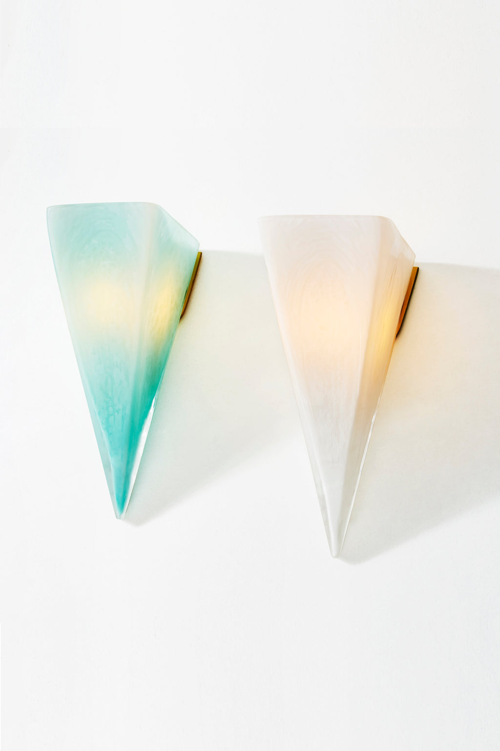 PAVILLION SCONCE – FREEMAN GALLERY