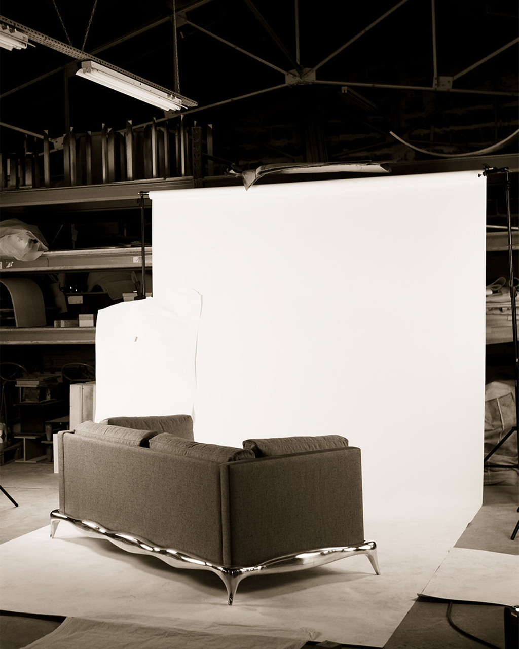 ARIA SOFA – FREEMAN GALLERY