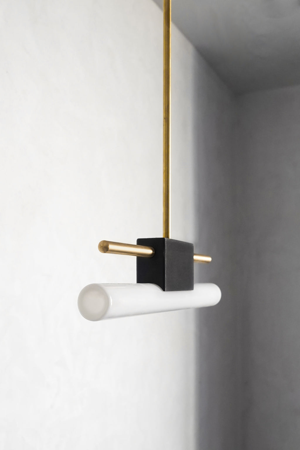 TUBUS SIMPLE PENDANT LIGHT – FREEMAN GALLERY