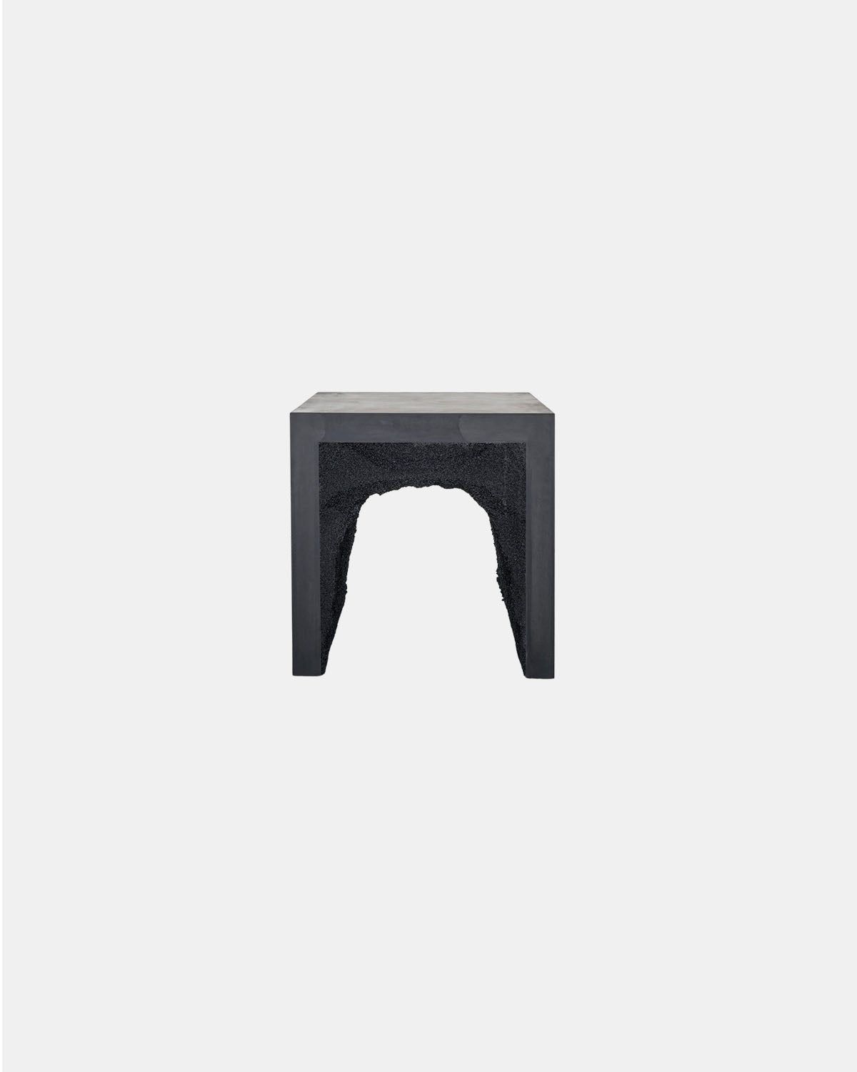 STRATA 3 BLACK SIDE TABLE – FREEMAN GALLERY