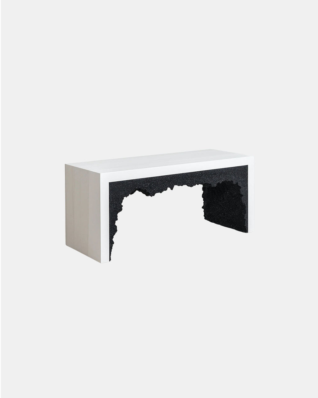 STRATA 3 BENCH – FREEMAN GALLERY